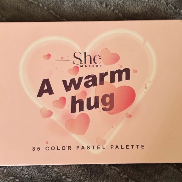 S.he | Makeup | A Warm Hug Eyeshadow Palette | Poshmark
